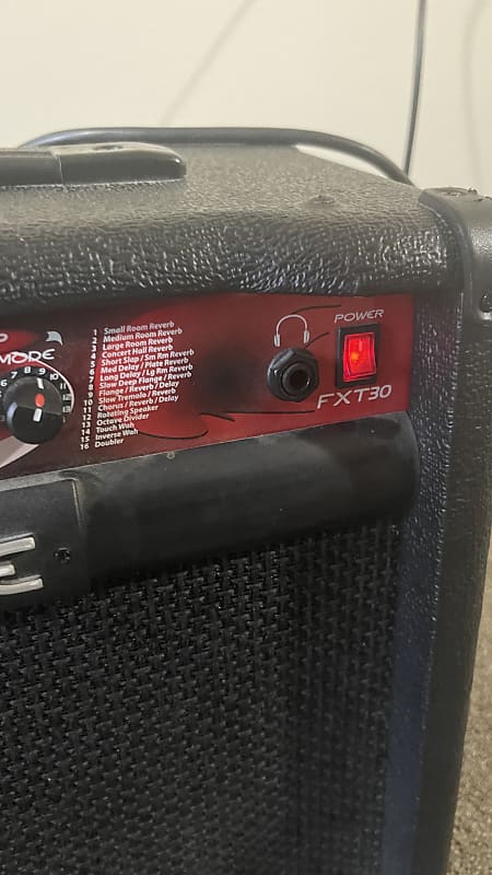 Crate FXT 30 2006 | Reverb