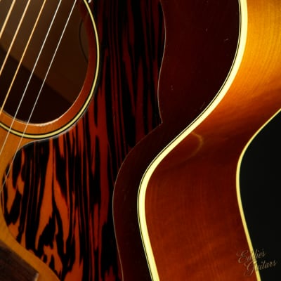 Iris AB Distressed Sunburst | Reverb