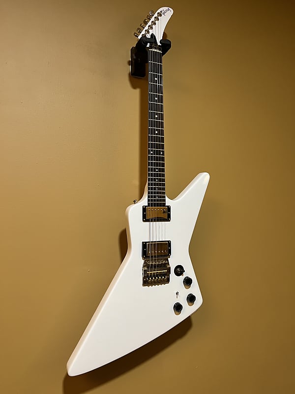 Gibson Explorer - Custom Shop 85 - White | Reverb
