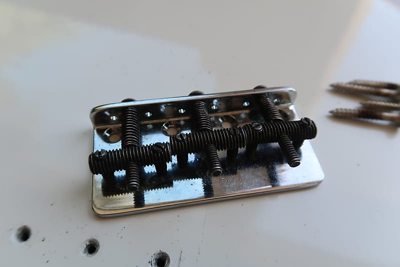 50's Fender Bridge for Duo Sonic / Musicmaster / saddles | Reverb UK