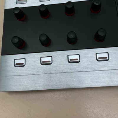 Native Instruments Kore 2 Controller | Reverb