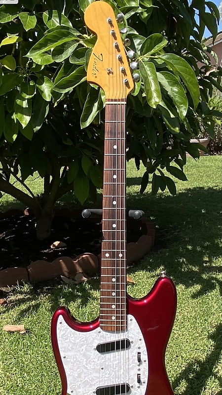Fender MIJ Mustang Made in Japan MG69 OCR "Old Candy Apple | Reverb