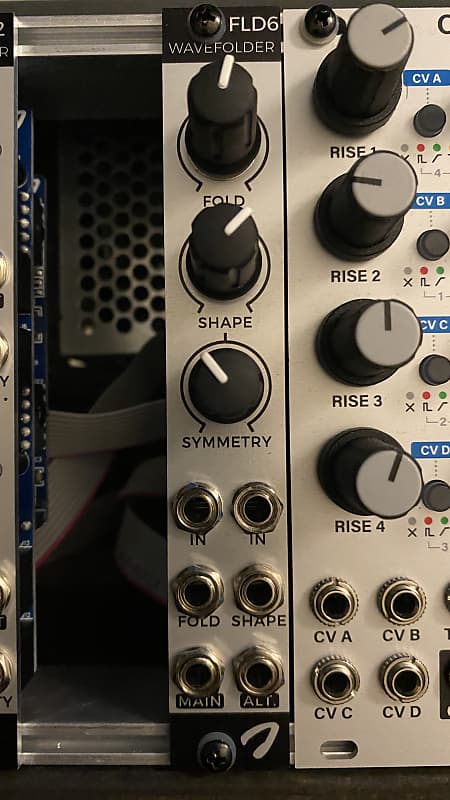Joranalogue Fold 6 (FLD6) Wavefolder | Reverb