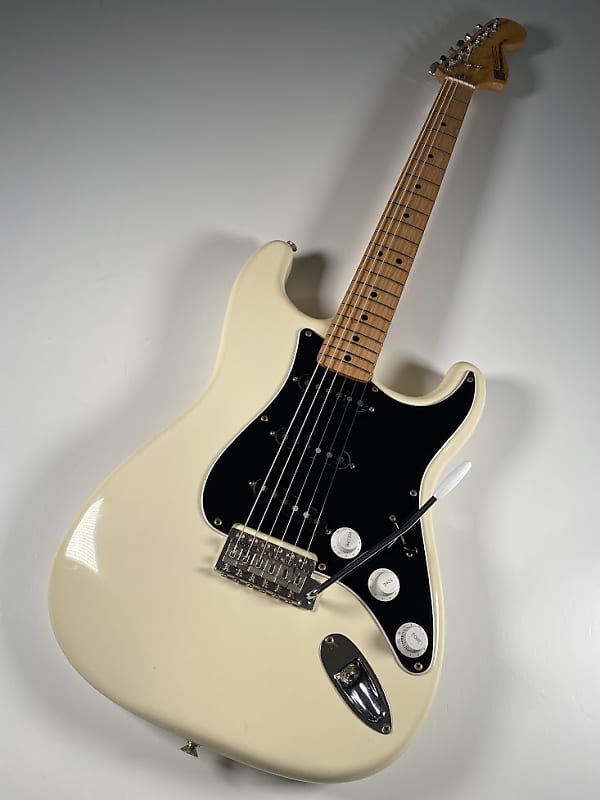 Fernandes FST-70 Stratocaster Type '77 Vintage MIJ Electric | Reverb