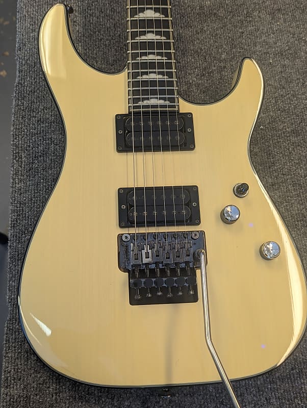 Samick JTR Series Marie MF30FR Transparent Aged White | Reverb
