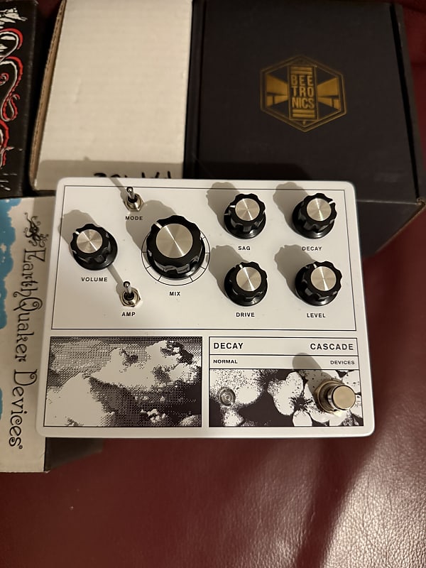 Normal Devices Delay Cascade 2025 - White | Reverb Deutschland