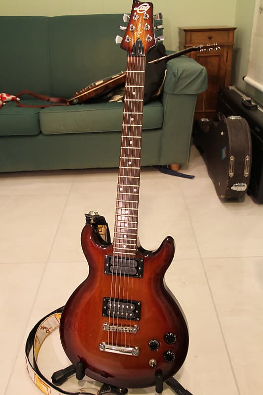 Lag Roxanne Standard 2001 Cherry sunburst | Reverb