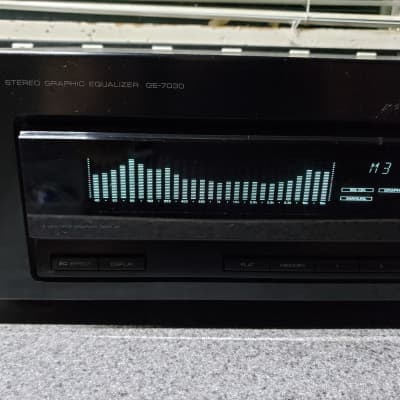Kenwood Stereo Graphic Equalizer GE-7030 And Spectrum | Reverb