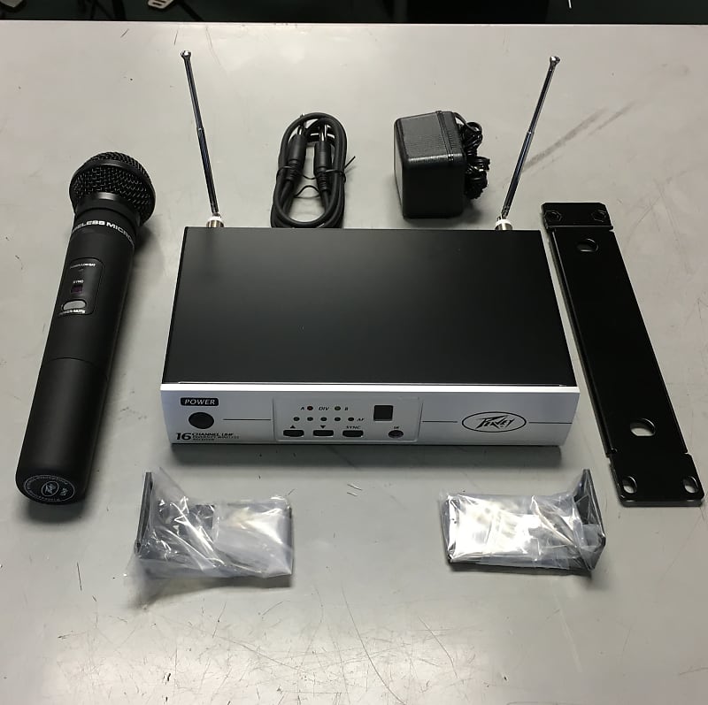 Peavey PV16 UHF HH 16 Channel Handheld Wireless Mic System | Reverb
