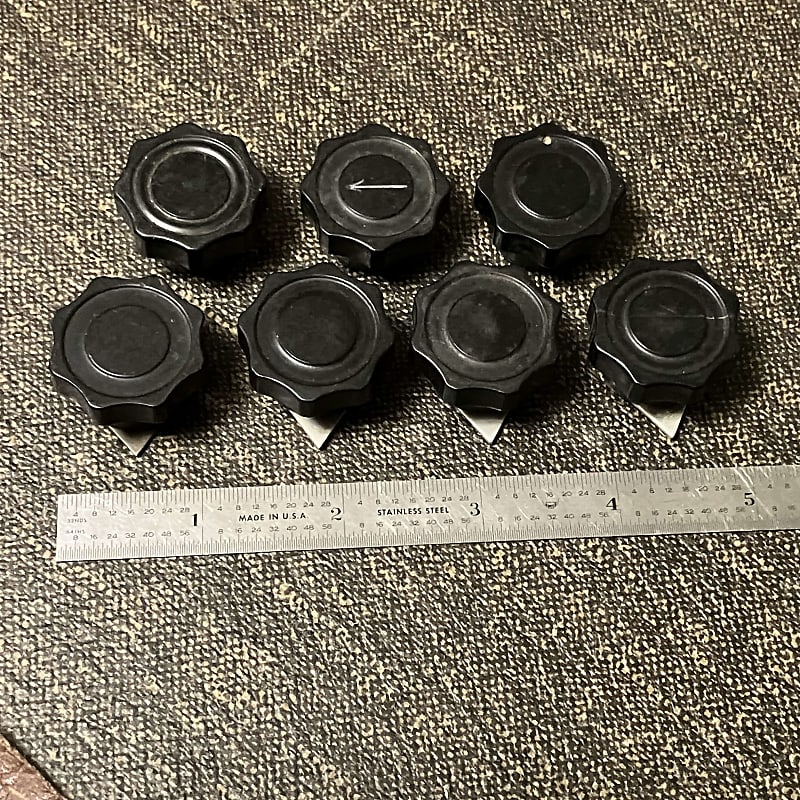 Daka-Ware Vintage Lot of 7 Large Bakelite Knobs 50's-60's - | Reverb