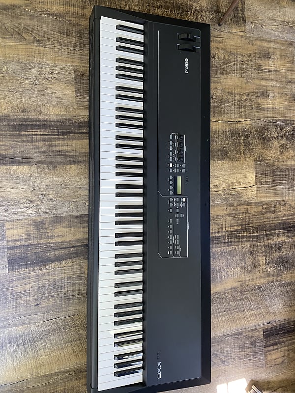 Yamaha KX8 Black | Reverb