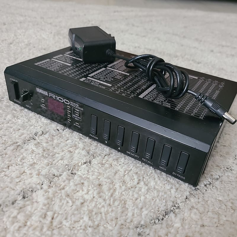 Yamaha R100 Reverb half rack | Reverb