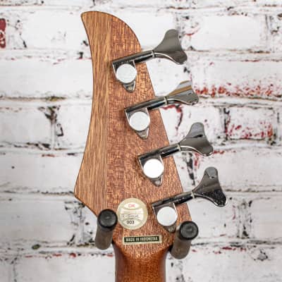 Hondo - Model H 815-BK - Electric Bass Guitar - Short Scale - | Reverb