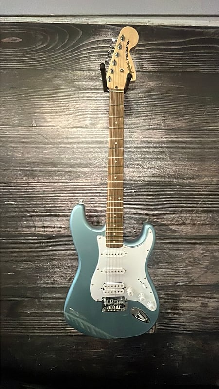 Squier FSR Affinity Stratocaster Electric Guitar (Richmond, | Reverb
