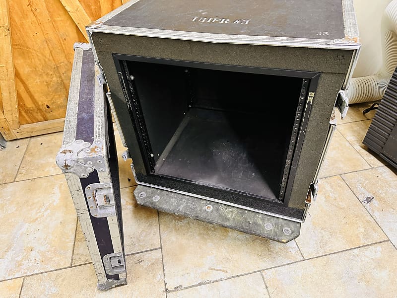 Unbranded Shock Mount 10U ATA Rack Case w/4" Castors & 18" | Reverb