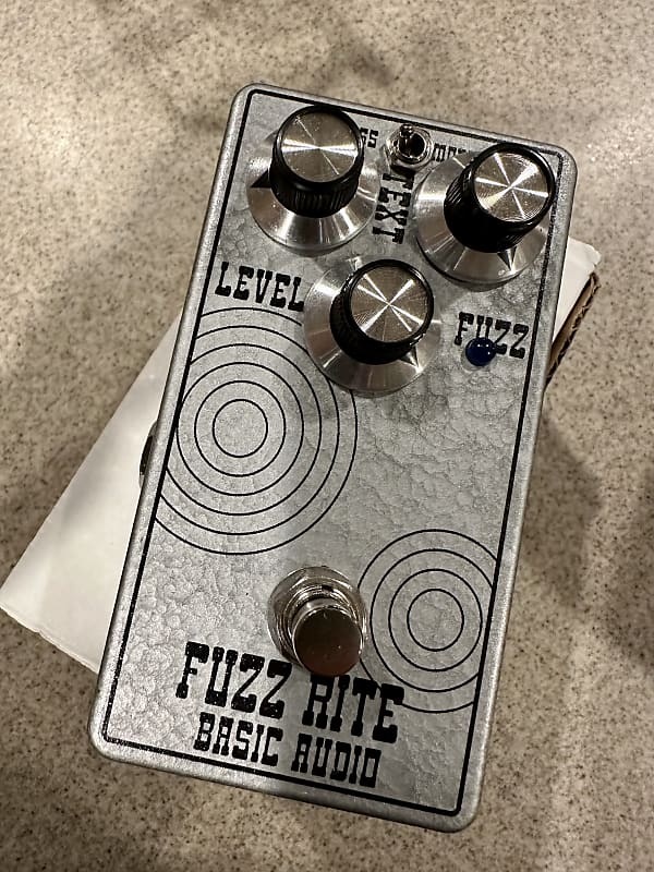 Basic Audio Fuzz Rite | Reverb