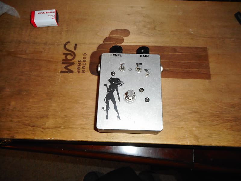 Roccaforte Ms. Fuzz 2015 -( Rare )Grey | Reverb
