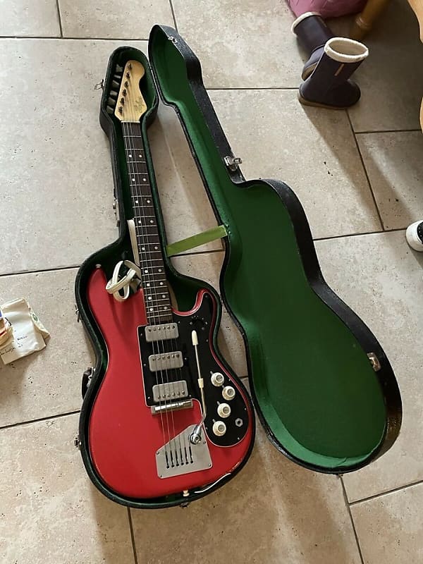 Hofner 173 red Vinyl 1963, MINT condition, with original | Reverb