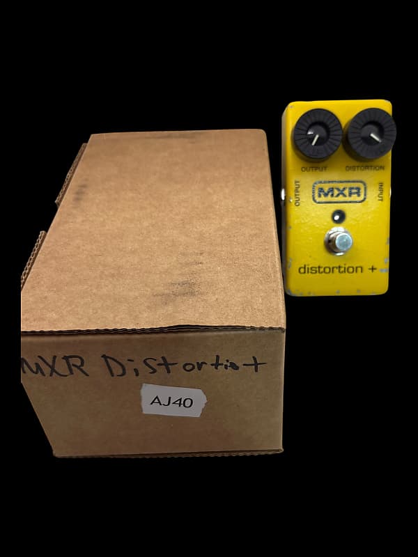 MXR M104 Distortion + 1995 - Present - Yellow X7610 | Reverb