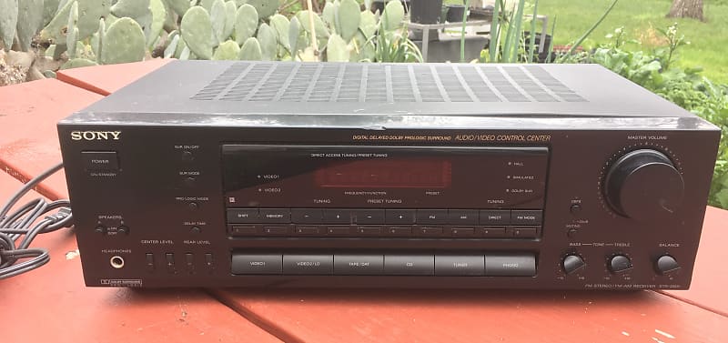 Sony STR-D611 Receiver | Reverb
