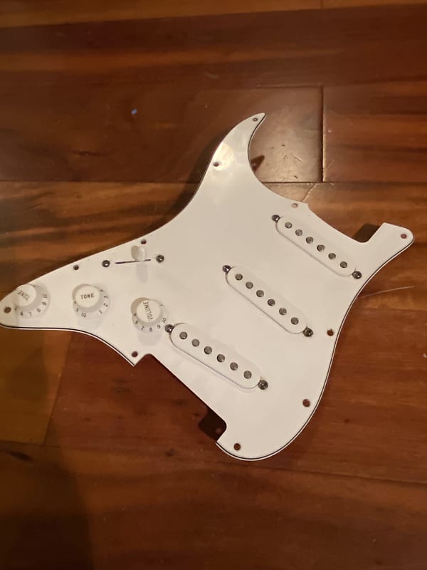 Genuine Fender Left Hand Lefty Strat Pickup Loaded White | Reverb