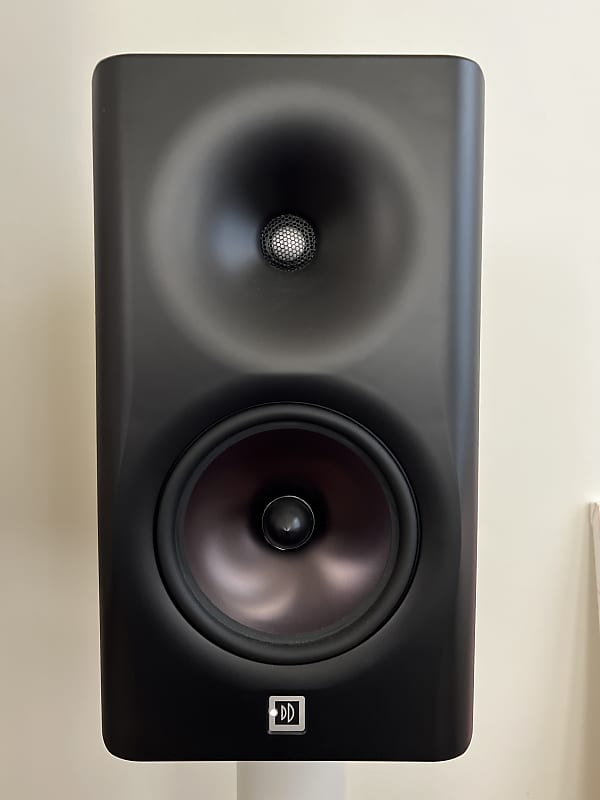 DUTCH AND DUTCH 8C STUDIO ACTIVE 2-WAY MONITOR - PAIR | Reverb