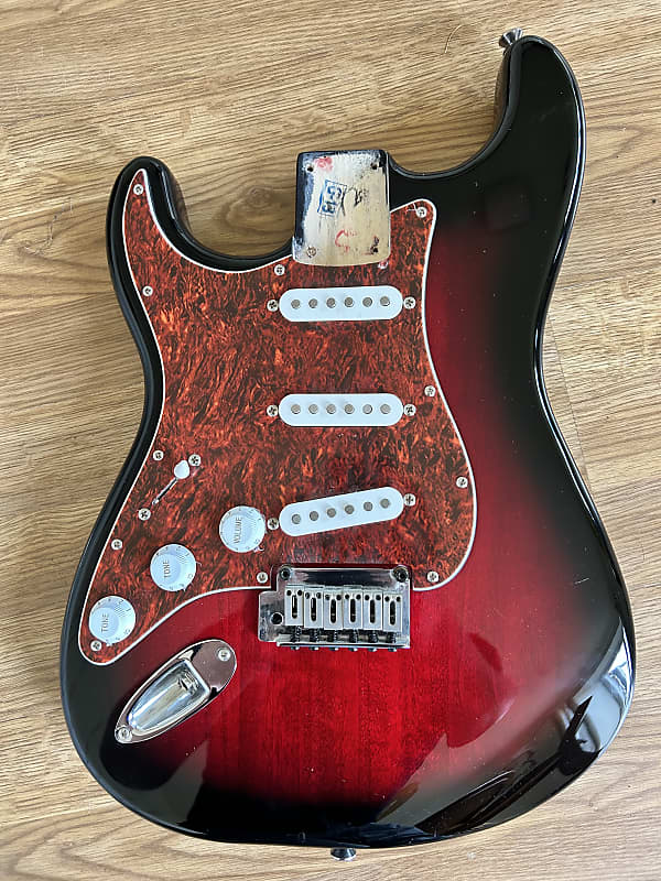 Squier Standard Series Stratocaster Left handed body - | Reverb UK