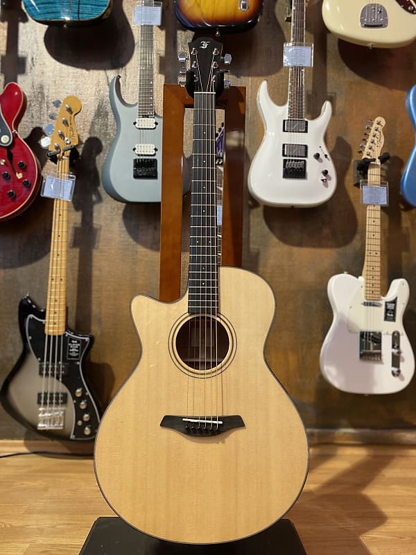 Furch Green Gc-SM Left Handed Grand Auditorium Acoustic | Reverb