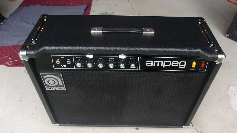 Excellent 1981 Ampeg MTI V5 SVT-100 100wt. 2x12 Combo Amp | Reverb