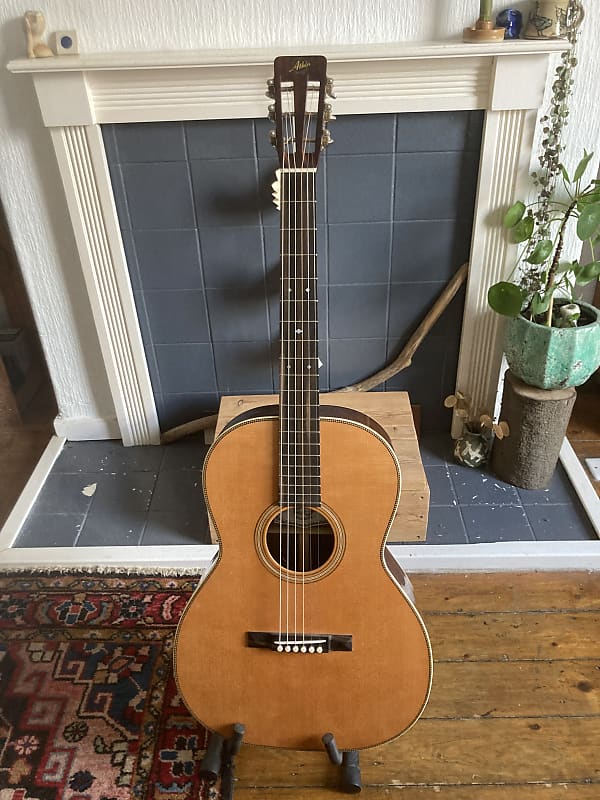 Atkin 000-37s Aged finish, Atkin Hardcase & K&K mini | Reverb UK