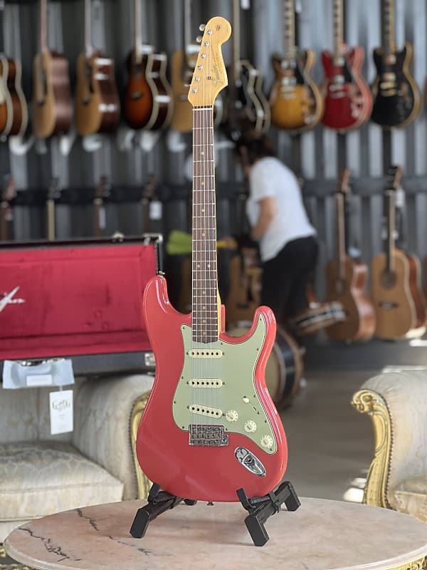Fender Custom Shop 64 STRAT JOURNEYMAN® Faded/Aged Fiesta Red | Reverb