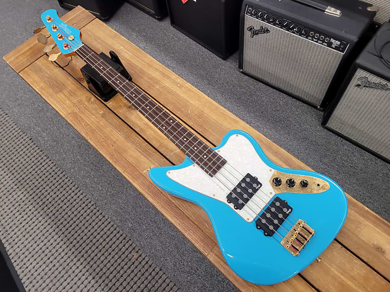 Stagg Jaguar Style 4-string Bass Daphne Blue/Gold | Reverb Canada