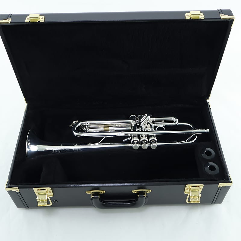 Bach Model TR200S Intermediate Bb Trumpet MINT CONDITION | Reverb
