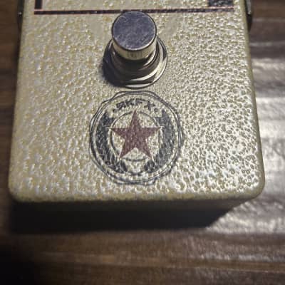 KEELEY FUZZY PIZDETS hand built and signed by Robert Keeley | Reverb