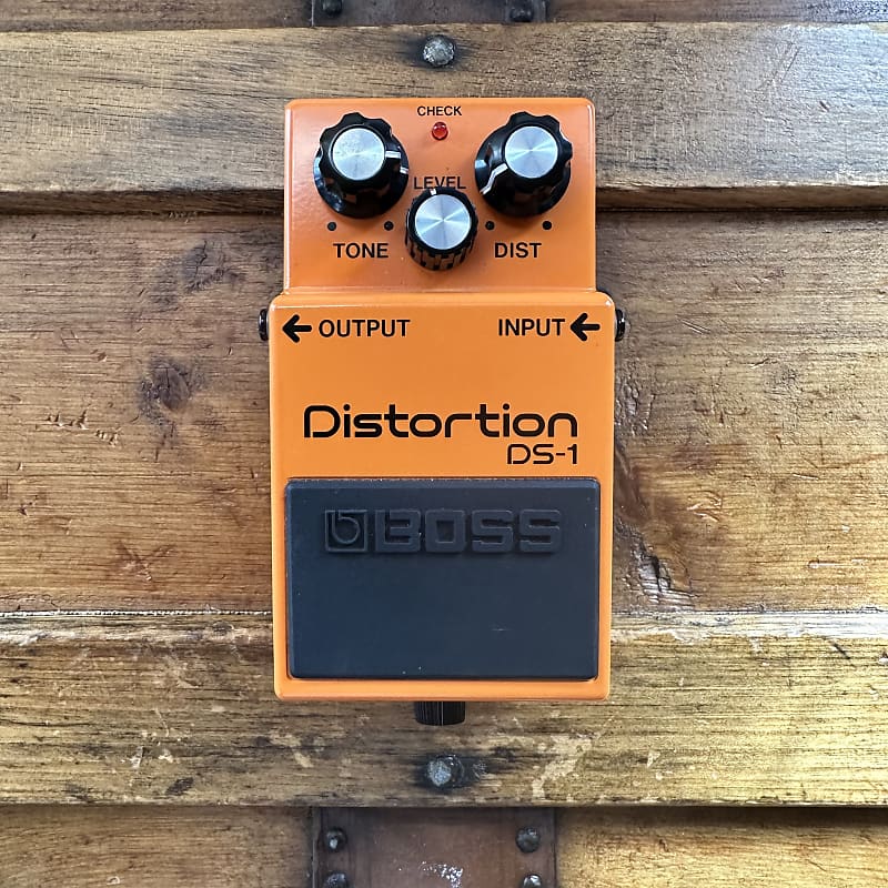 Boss DS-1 Distortion (Silver Label) 1994 - Present - Orange | Reverb