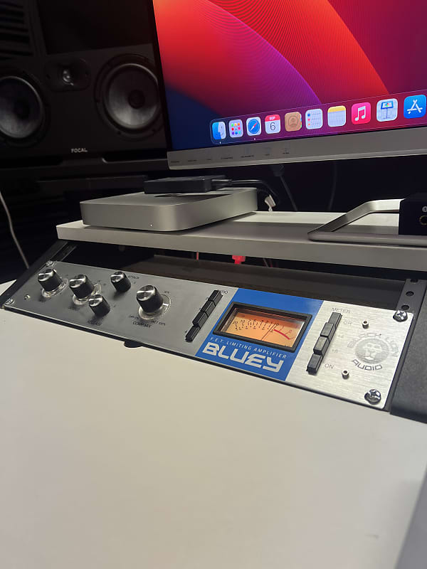 Black Lion Audio Bluey compressor 2021 | Reverb UK