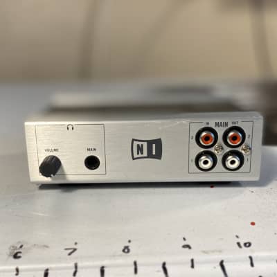 Native Instruments Traktor Audio 6 DJ USB Interface | Reverb