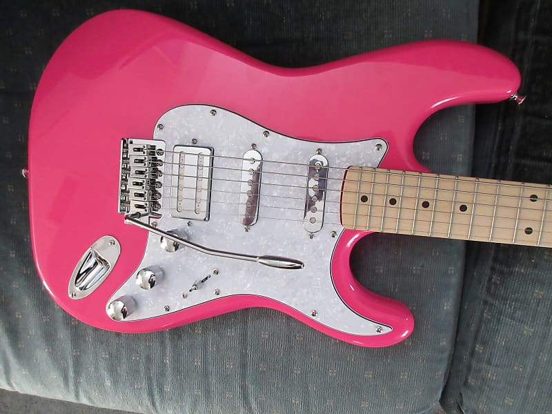 ~Cashified~ Kramer Stratocaster-Style Pink Rock 'n' Roller | Reverb