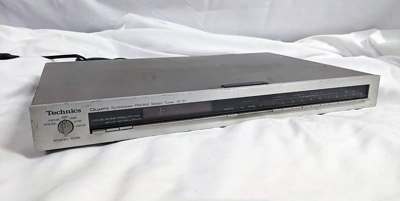 Technics Model ST-S7 Quartz Synthesizer AM / FM Stereo Tuner | Reverb