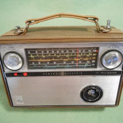 GE P-990A 1964 WORLD MONITOR 5 Band Radio WORKS | Reverb