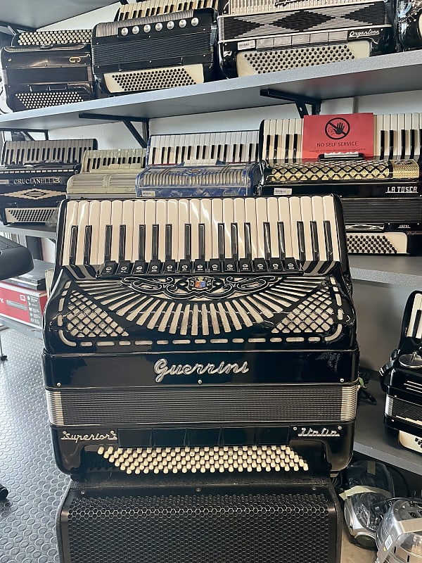 Guerrini SUPERIOR II 120 BASSI BK | Reverb