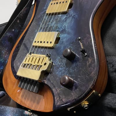Kiesel Zeus Gold Hardware 2018 Headless Run | Reverb