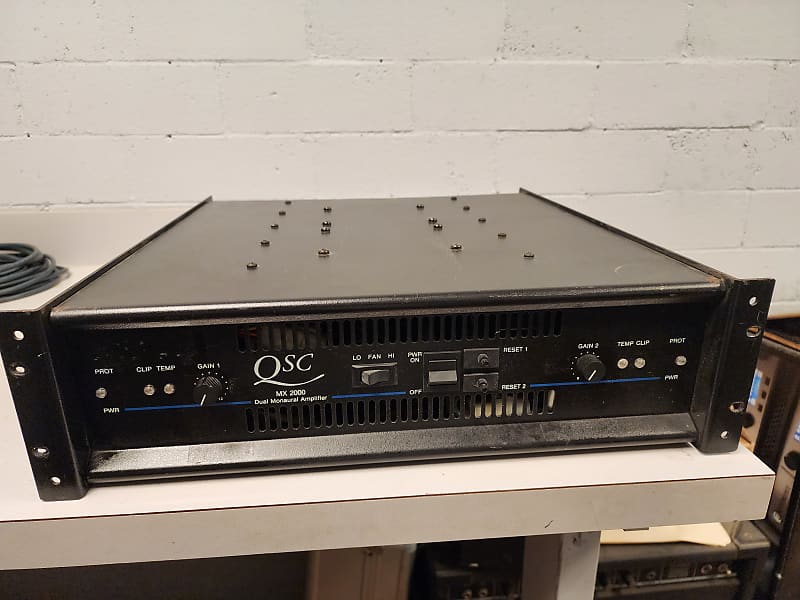 QSC MX 2000 - Black | Reverb