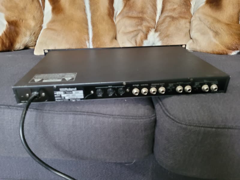 Roland RSP-550 mid-00 | Reverb