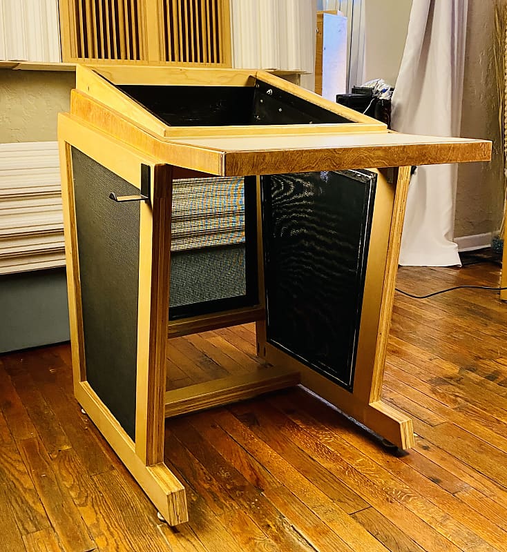 Custom Built Single Rack Mastering Studio Desk 2018 Baltic | Reverb