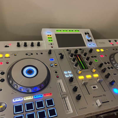Pioneer XDJ-RX2-W 2018 - White | Reverb