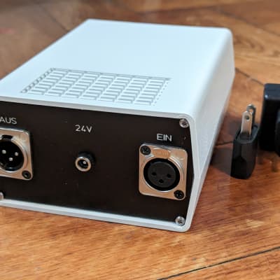 With demo video: Neumann V476b mic preamp - | Reverb Deutschland