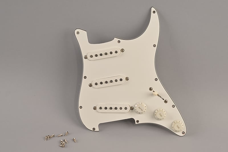 1992 Fender Stratocaster Standard Loaded Pickguard | Reverb Australia