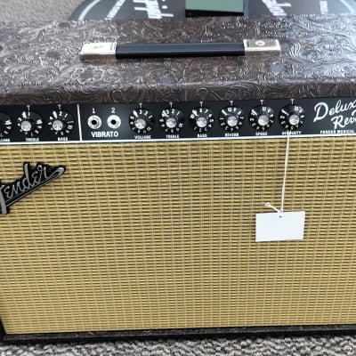 Fender '65 Super Reverb 4x10" 45-watt Tube Combo Amp Bundle | Reverb