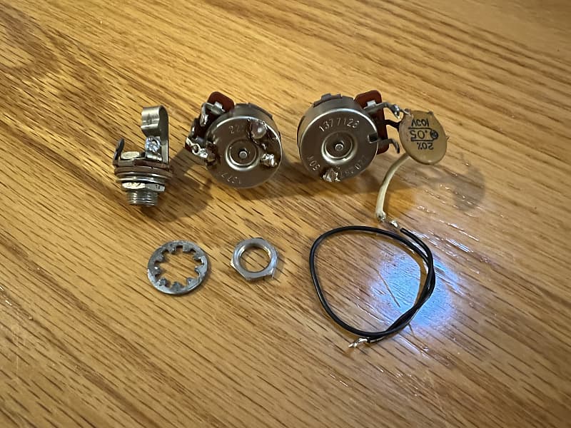 Vintage Fender Precision Bass Controls 1971 1972 1973 1377128 | Reverb